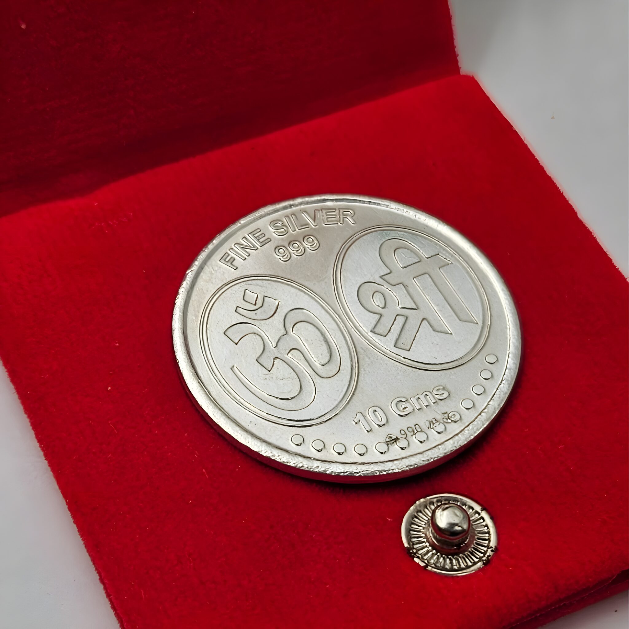 10 Gram Silver Coin – Om and Shree Religious Design | The Velvet Box
